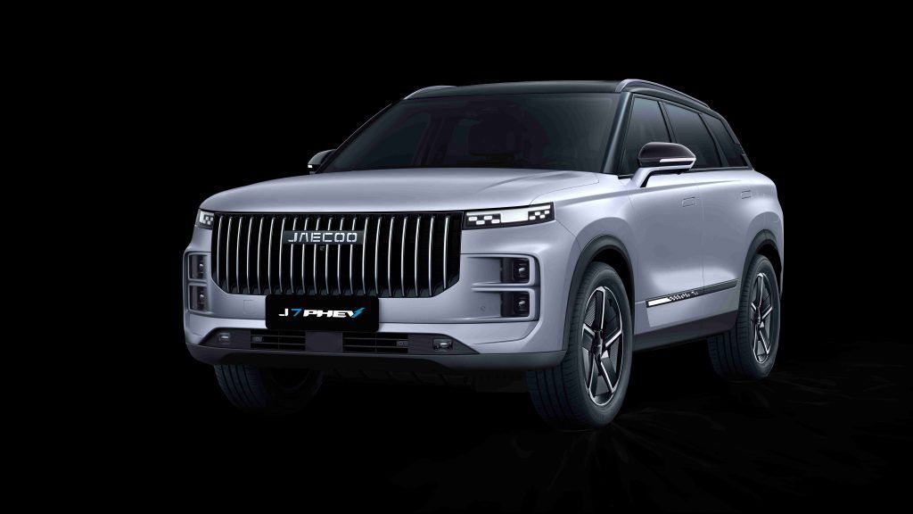 Jaecoo Switches Things Around with The J7 PHEV | AugustMan Malaysia