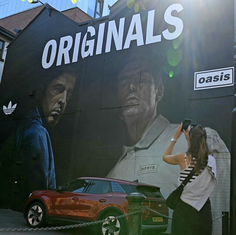 Oasis Live '25 reunion tour heads to Manchester | Augustman MY