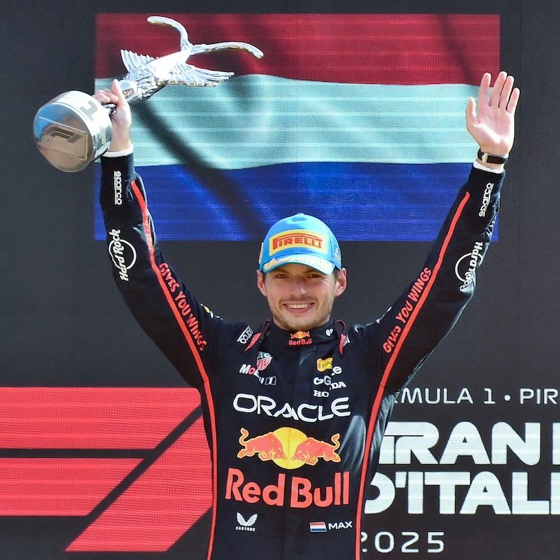 Red Bull's Max Verstappen Crowned As F1 2022 World Champion