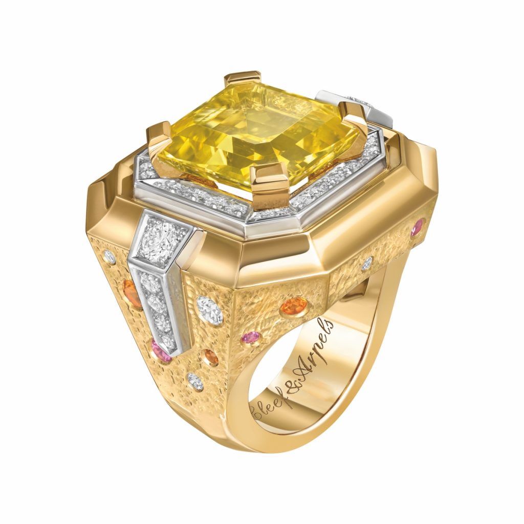 The Cocktail Ring Makes A Bold Comeback | Augustman MY