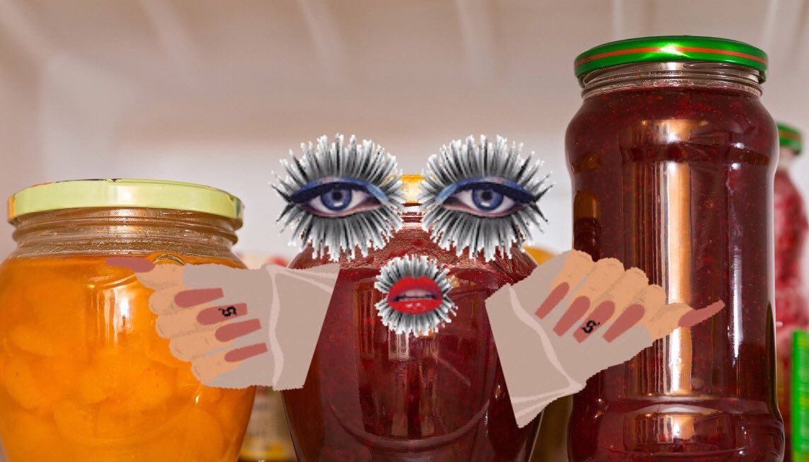 Shakira, Her Jam Jar And The Best Twitter Reactions