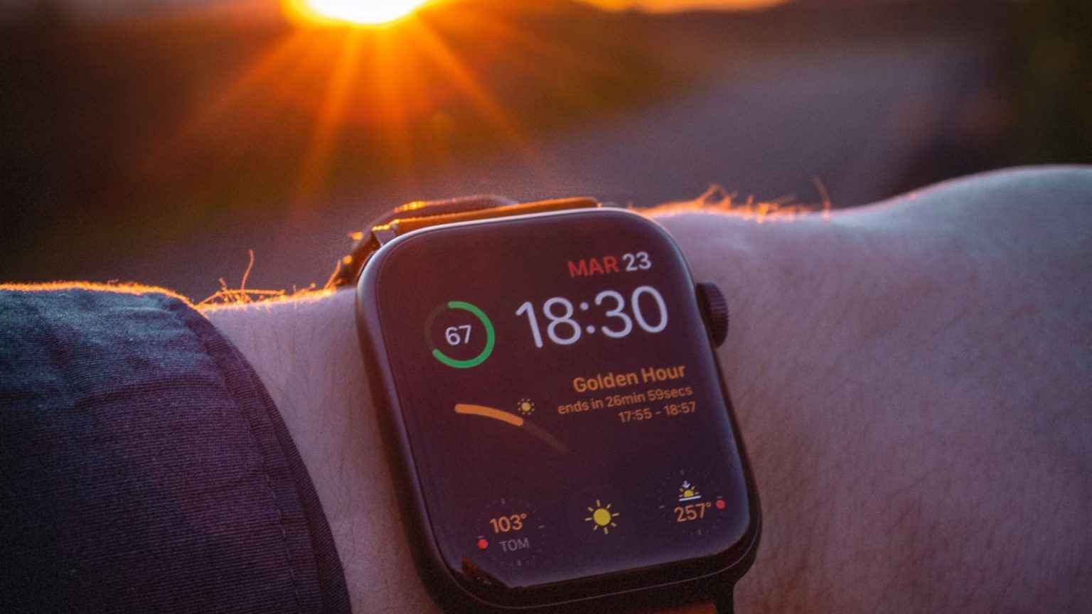 All Apple Watches in chronological order of release – Augustman HK