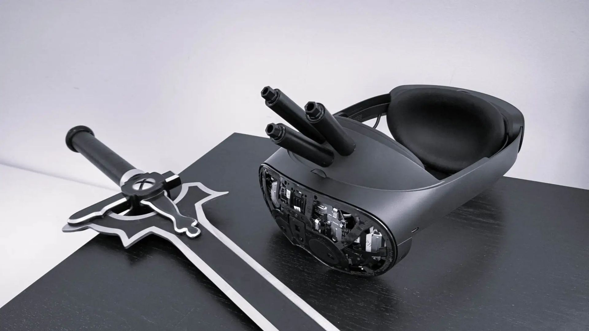 Oculus Founder Claims His New VR Headset Will Kill You!