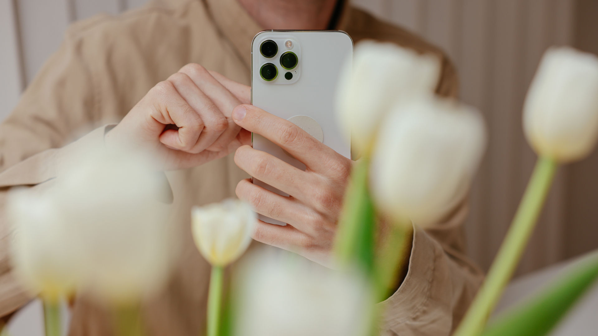 The iPhone Clone Wars: Android Copycats That Are Worth Looking At