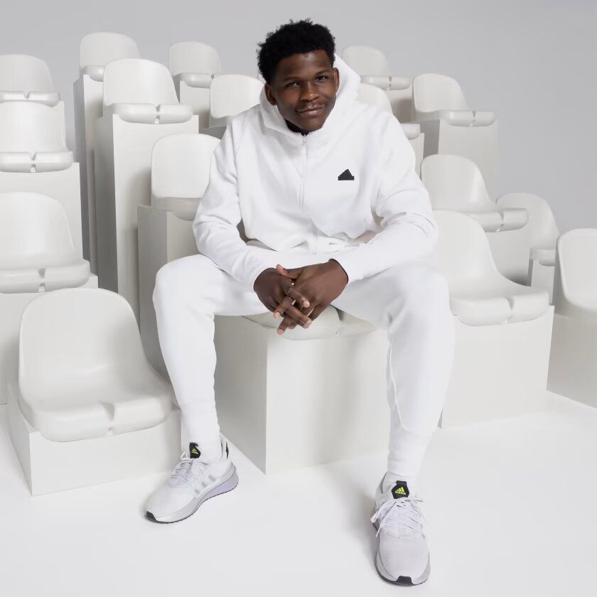 Zip-Up Hoodies For Men: The Ultimate Guide To Styling These Classics