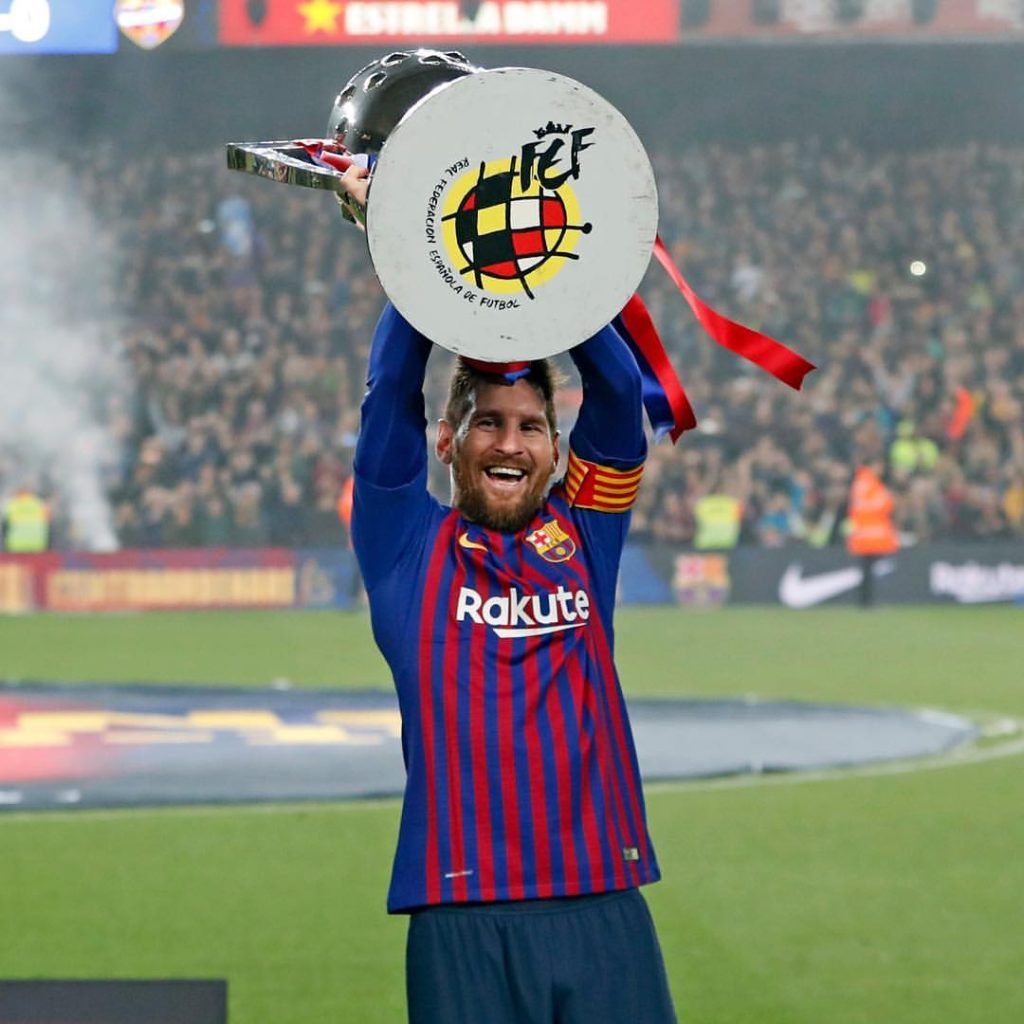 A Look At The Biggest Contracts In Sports History