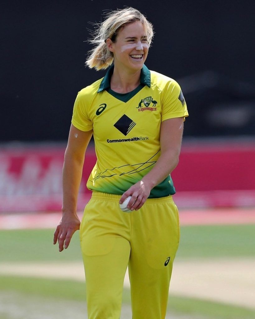 10 Richest Female Cricketers In The World