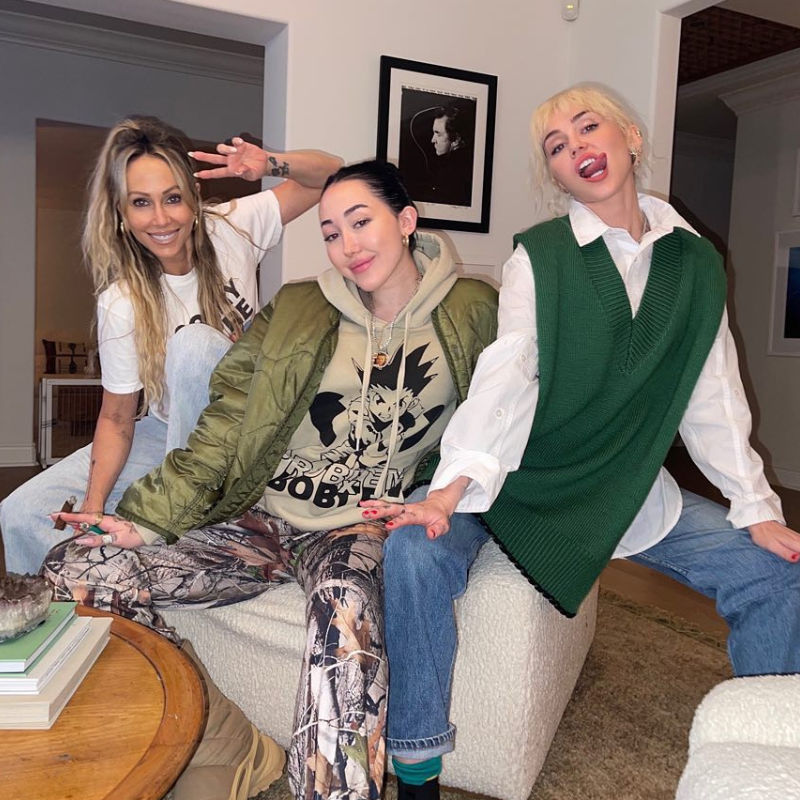 Miley Cyrus And Her Siblings: Exploring The Dynamic Family Tree