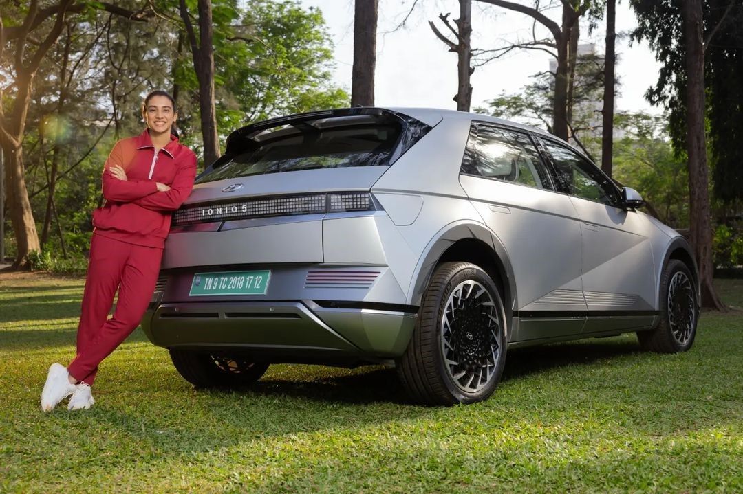 A Look At Smriti Mandhana's Net Worth, Salary, Brand Deals And More