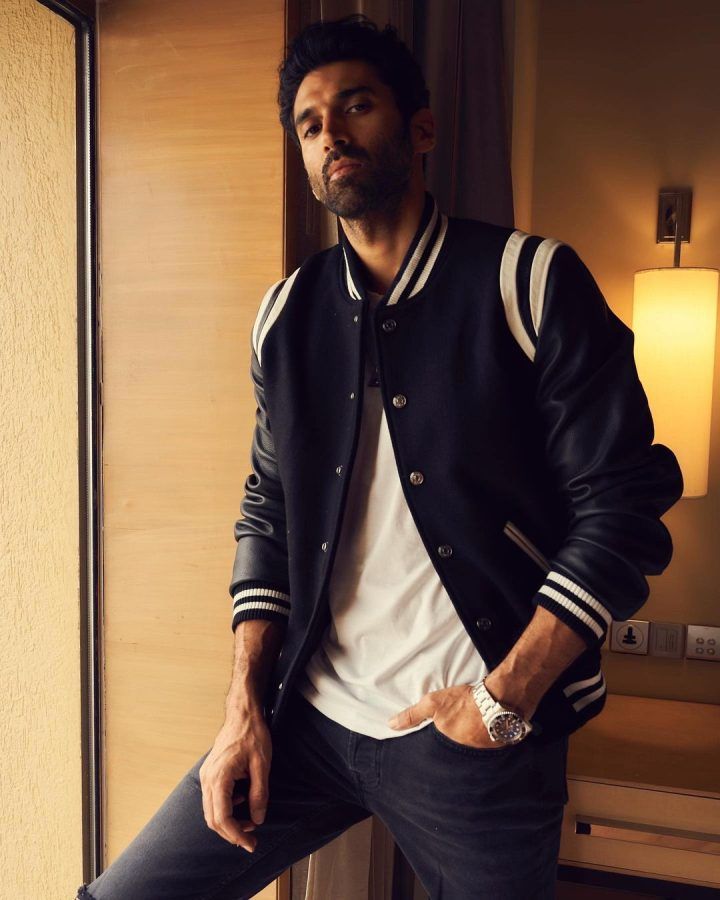 College fashion and outfit ideas for men - Augustman India